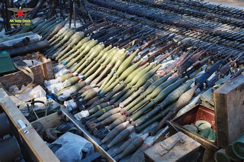 မြောက်ဦးအခြေစိုက် ခမရ ၃၇၇ နှင့် ခမရ ၃၇၈ တို့မှ သိမ်းဆည်းရမိသော လက်နက်ခဲယမ်းမီးကျောက်များအား