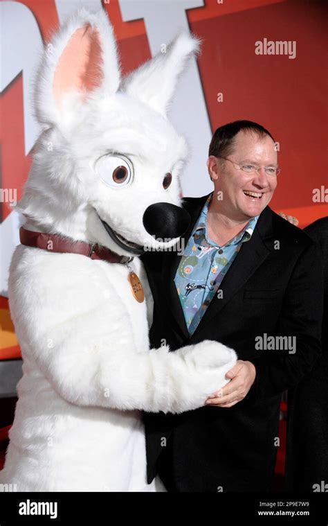 John Lasseter Right Chief Creative Officer For Walt Disney And Pixar