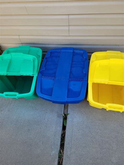 Suncast Recycling Bins