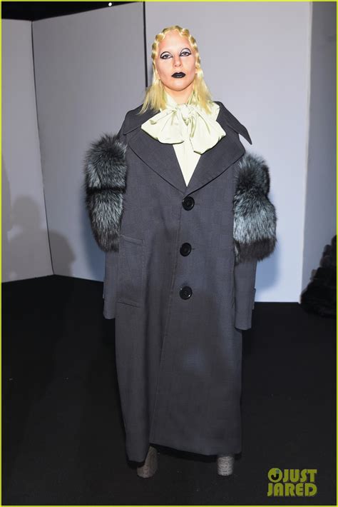 Lady Gaga Walks The Runway For Marc Jacobs Nyfw Show Photo 3582966