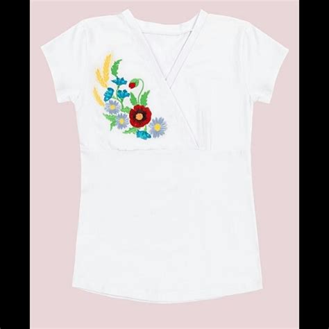 Вишиванки вишиті футболки — ціна 350 грн у каталозі Вишиванки Купити жіночі речі за доступною