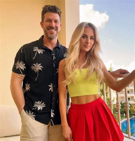 Tomi Lahren Husband Age Height Weight Net Worth Career And More