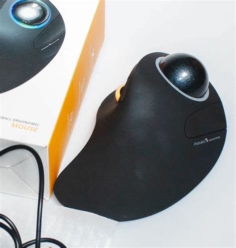 Protoarc Em03 Trackball Mouse Wireless Bluetooth Rgb Comando A Dita Batteria Eur 4495 Picclick It