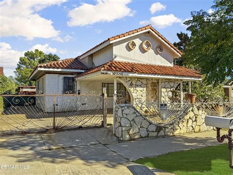10956 Columbus Ave Mission Hills Ca 91345 ®