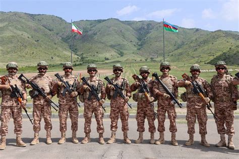 تمرینات تخصصی در سومین روز رزمایش مشترک سپاه و ارتش جمهوری