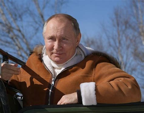 ნახევარ მლნ დოლარზე მეტი ბანკებში და 700 ათასი დოლარის შემოსავალი რა ქონებას ფლობს ვლადიმერ