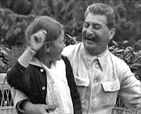 Iverieli იოსებ სტალინი პატარა სვეტლანასთან ერთად