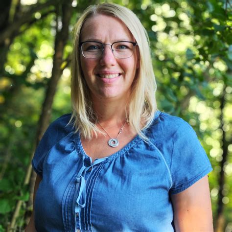 Julia Wenz Verwaltung Gemeinde Nohfelden Xing