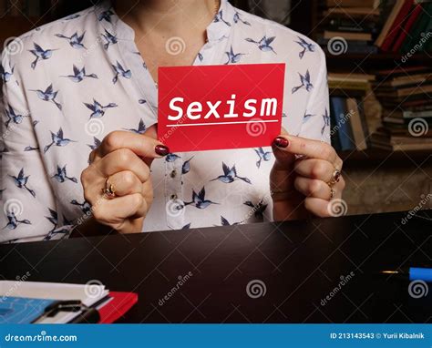 Concepto Financiero Que Significa Sexismo Con Frase En Tarjeta De