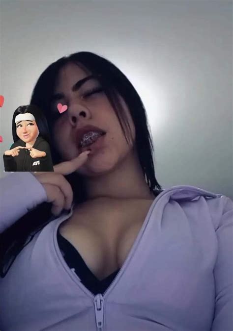 Saturn xxx主播免费直播性爱表演和聊天 Stripchat