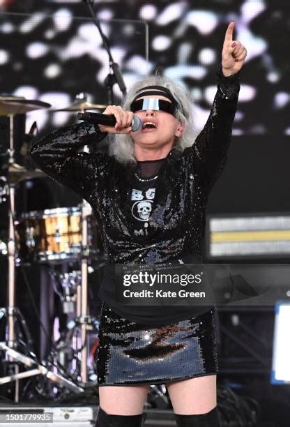Debbie Harry Photos And Premium High Res Pictures Getty Images