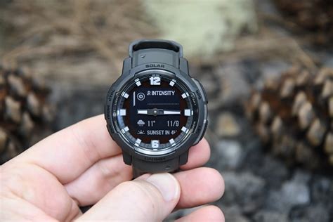 Garmin Instinct Crossover Series In Depth Review It S Got Hands