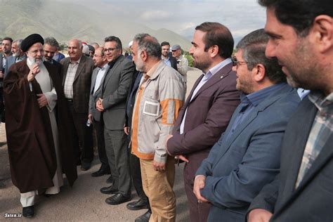 آخرین عکس رئیسی قبل از سوار شدن به هلیکوپتر ساتین ⭐️