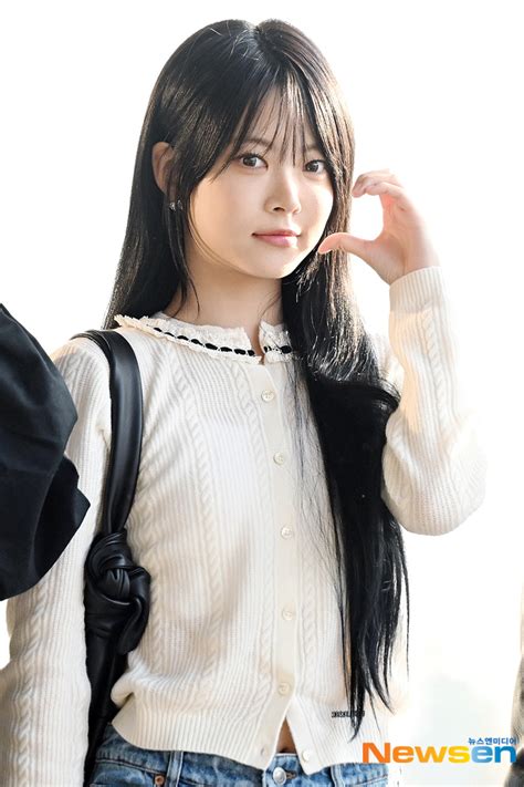 르세라핌 홍은채 ‘도도한 볼하트[포토엔hd]