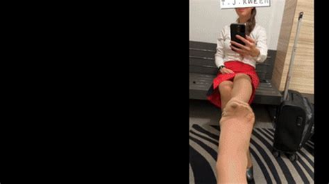 Teasing Tan Tights Flight Attendant Feet Tease Tjkween Clips4sale