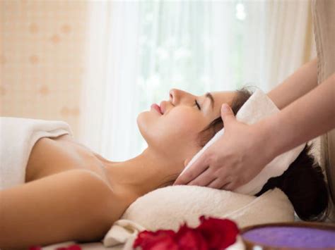 Balinese Massage Parlour In Delhi Jasmine Spa Delhi