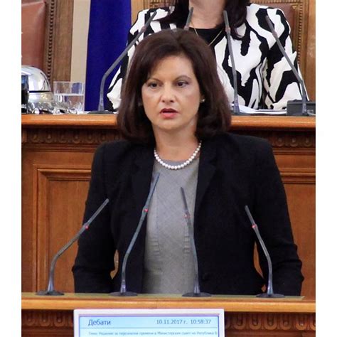 Д р Даниела Дариткова Болници може да затворят не заради липса на пари