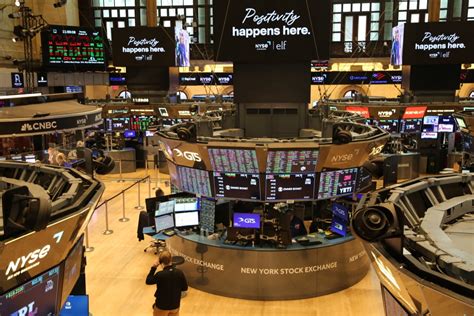 고용 충격 딛고 아마존 덕에 반등…나스닥 0 8 ↑ 한국경제