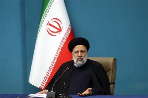 ایران قوی با مدرسه قوی ساخته می‌شود مدارس مرکز ایجاد امید در جامعه هستند