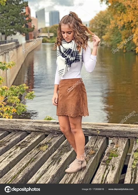 Teen Short Skirt Porn Whittleonline
