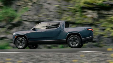 Upgraded Rivian R1s And R1t Are Great But We Really Need The Cheaper R2 And R3 Asap Autoevolution