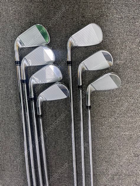 캘러웨이 패러다임 아이언 새상품 아이언 중고나라