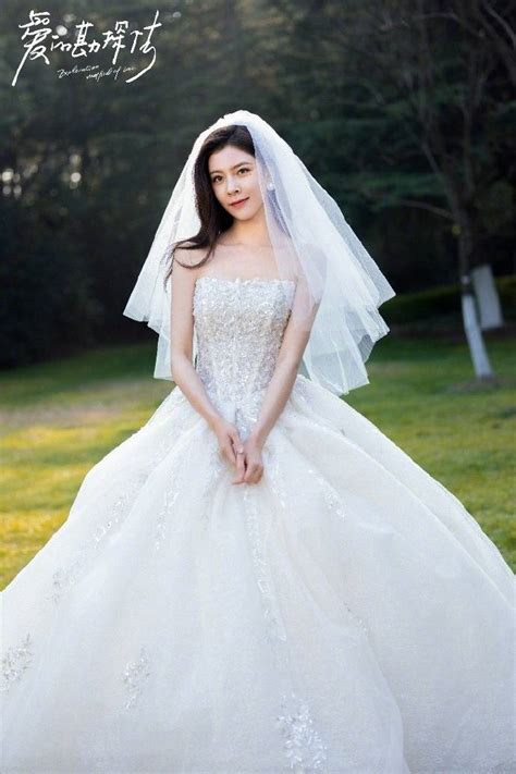 宋妍霏晒新剧结婚剧照 身着白纱优雅动人 搜狐大视野 搜狐新闻