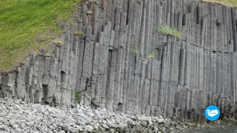 Basaltzuilen In Ijsland Natuurkunst Van Vuur En Tijd