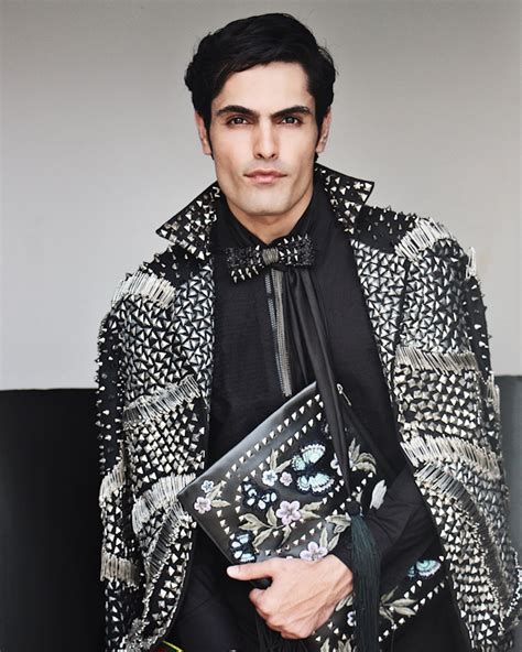 Book Female Model Ajay Online At Cover Models India