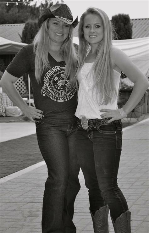 Mom Julie Or Daughter Natalie Scrolller Mom Julie Or Daughter Natalie Scrolller