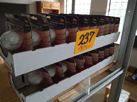 19 Philips Halogen 150w Bulbs Assiter Auctioneers