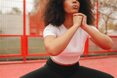 How To Start Squatting Like A Pro Get Ripped® By Jari Love