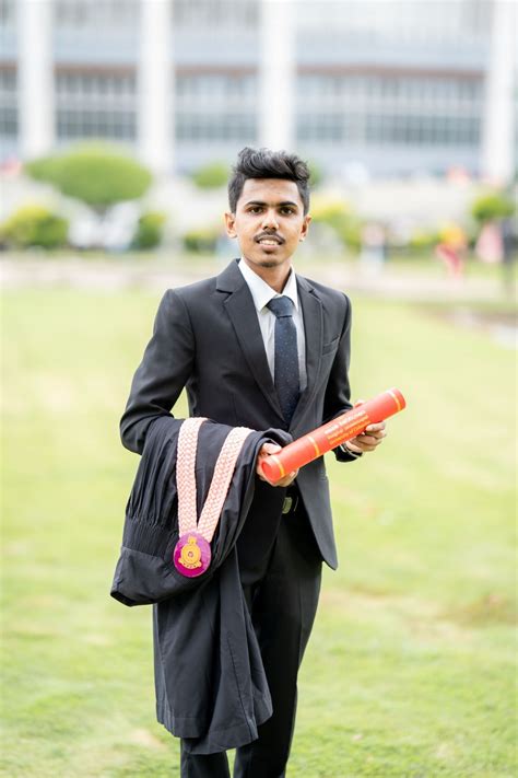 ravindu madhubhashana on linkedin graduationday bsccomputerscience
