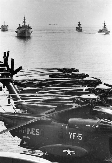 Hmh 462 Helicopters And Operation Eagle Pull Evacuation Fleet [2592 X 3757] R Vietnamwarpics