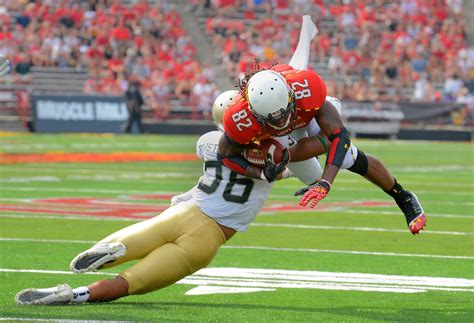 Following His Life Calling William And Marys Deandre Houston Carson