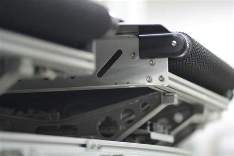 Cross Belt Sorter An In Depth Look Gbi Intralogistics Solutions