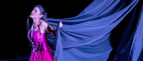 Annalisa Stroppa Mezzosoprano