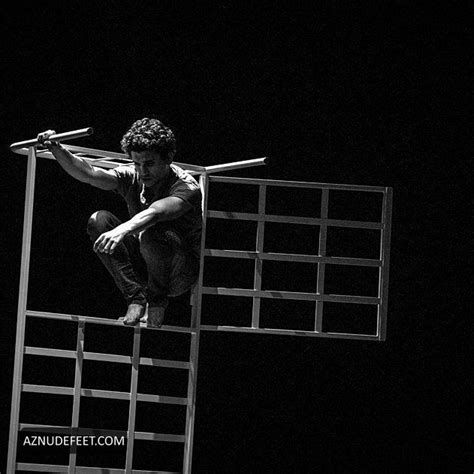 Jaime Lorente Feet Aznudefeet Men