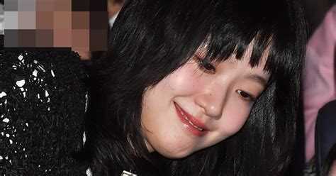 김고은 사인은 언제나 성심성의껏 [포토엔hd]