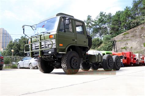 China Four Wheel Dive Off Road Truck Chassis Factory Cheap Four Wheel