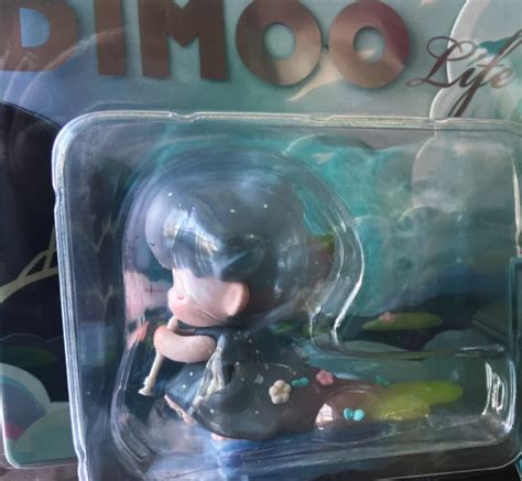 Dimoo Life Figure Clear Box Toys