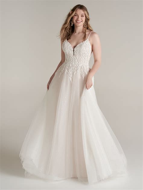 Barbara Lynette Lakeside Bridal