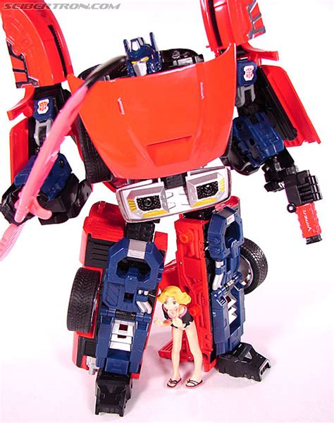 Transformers Kiss Players Optimus Prime Convoy Toy Gallery Image