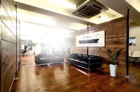 大規模リフォームをせずにオフィスの雰囲気を一新させる パーテーションで作る新たなオフィス空間 パーティション インテリア 収納 インテリア