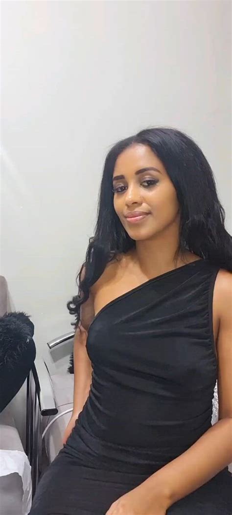 Eleganthot Onlyfans Striptease Porn Video