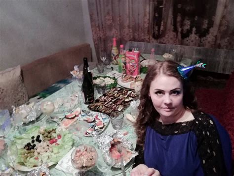 Чем 8 детная мать своё семейство в новогоднюю ночь кормить будет 8 раз мама Дзен