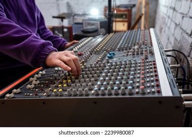 10 953 Hands On Sound Control Panel Images Stock Photos Vectors Shutterstock