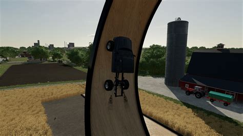 FS22 Loop Ramp By Squigglze