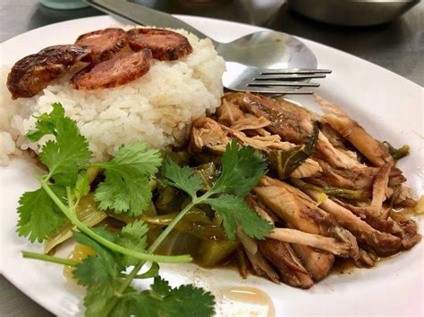 รูป ขาหมูฮ่องเต้เฮียซ้ง ร้านดังในโซเชีี่ยล สาธุประดิษฐ์ กรุงเทพ