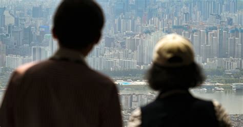 토허제 해제로 경매도 몰린다송파 헬리오시티 경매에 87명 입찰 ‘역대 최대